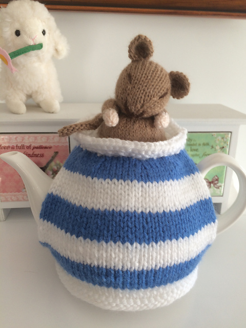Ravelry: littlewrenandrose's Cornish door mouse tea cosy