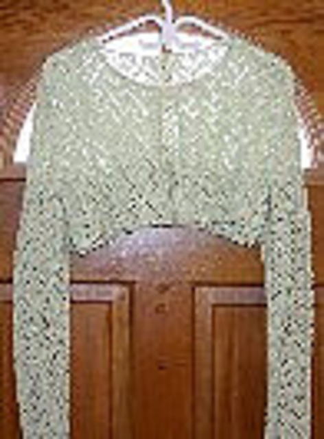 Ravelry: Lace Shrug pattern by Elizabeth Fallone