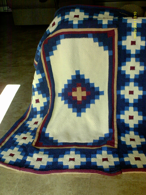 Ravelry: Borderline pattern by Barbara Pawelko