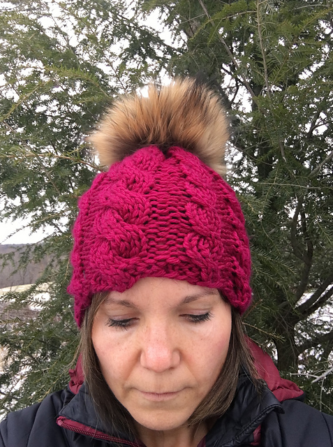 Ravelry: Faux Bulky Cable Hat pattern by Lisa Robtoy