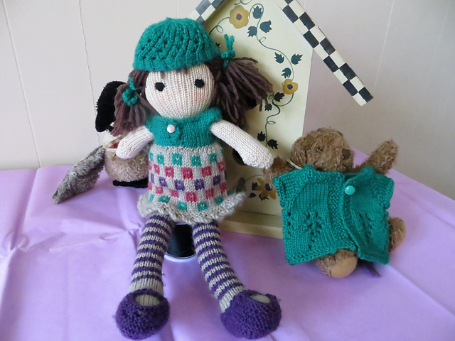 Ravelry: Lacy Day Accessories pattern by Louise Lamarche