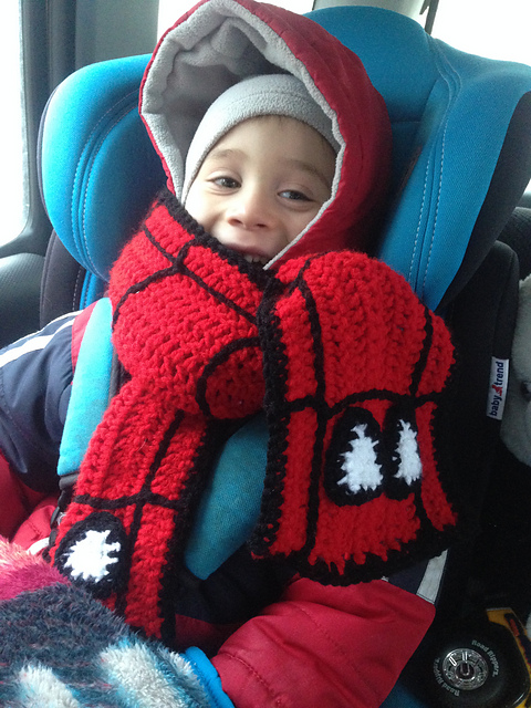 Ravelry: Spiderman Hat & Scarf Set pattern by Natalie Tanner