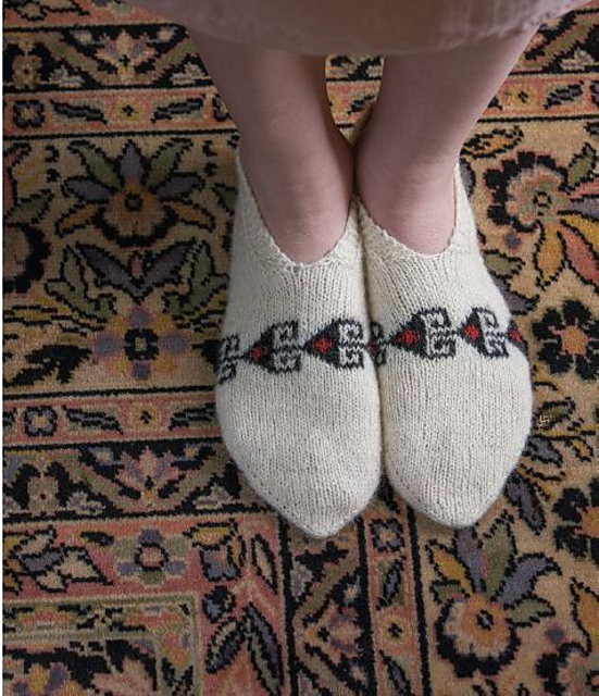 Ravelry: Persian Slippers pattern by Donna Druchunas