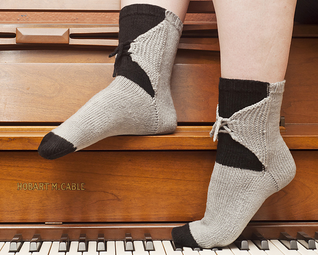 Ravelry: Silver Lining pattern by Lobug Designs