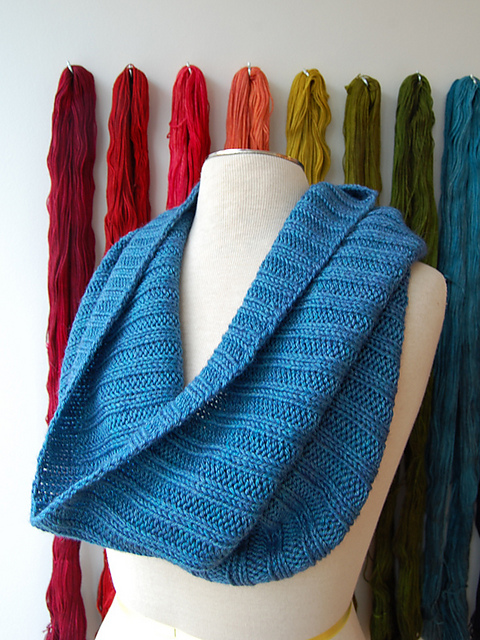 Ravelry: Canopy Ribbed Cowl pattern by Craig Rosenfeld