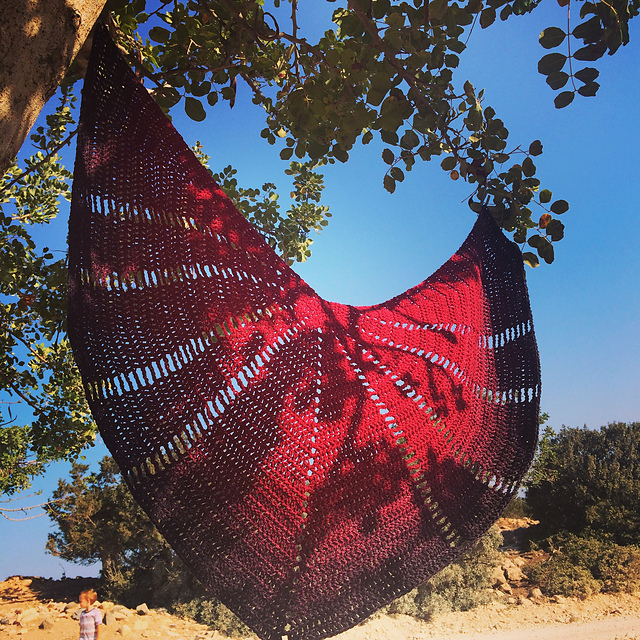 Ravelry: Shield Me From The Sun pattern by Lorraine Pugh