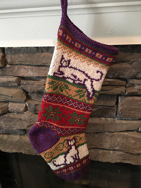 Ravelry: Cats Rule ... Christmas Stocking pattern by Darlene Swaim