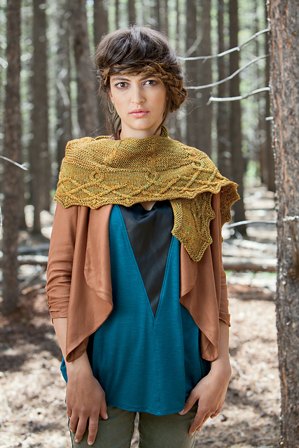 Ravelry: Wild Plum Shawlette pattern by Amanda Scheuzger
