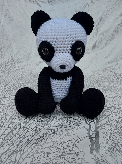 Ravelry: Panda Plush pattern by Beth Mulligan of Skyfire Creations