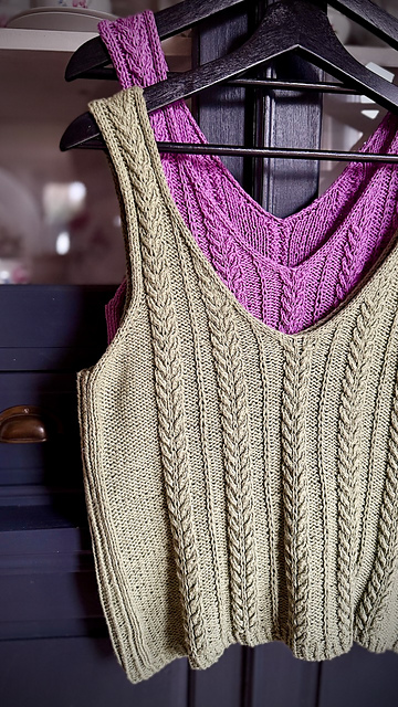 Ravelry: Herbarium camisole pattern by loveknit.nl