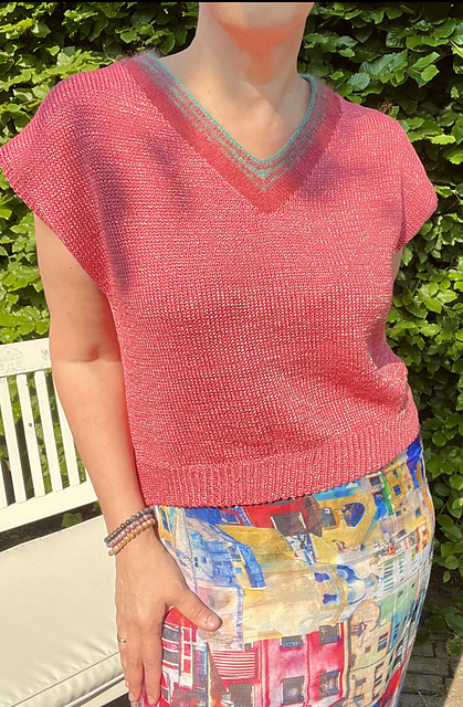 Ravelry: Anna top pattern by loveknit.nl