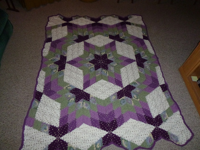 Ravelry: lovemystorm's Queen of the Prairie Star afghan
