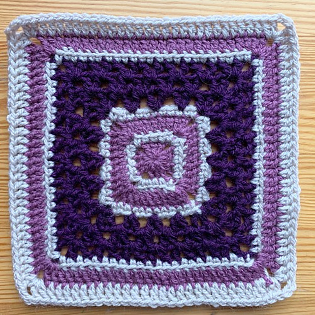 Ravelry: Croche Square "Trnava" pattern by Lubica Brodnianska