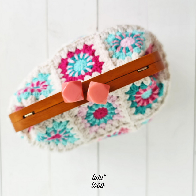Ravelry: Cherry Bag pattern by America Lira