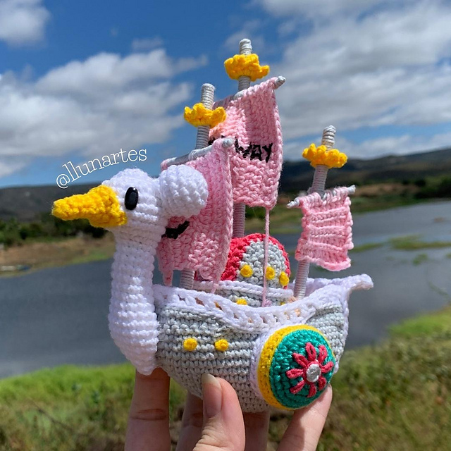 Ravelry: Swanda Express ship from One Piece pattern by Isabelle Luna ...