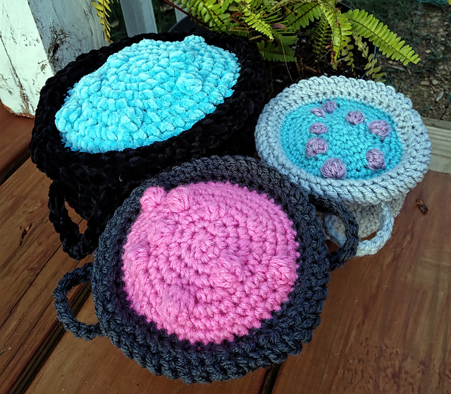 Ravelry: Magical Bubbling Cauldron pattern by Natalie Rudd