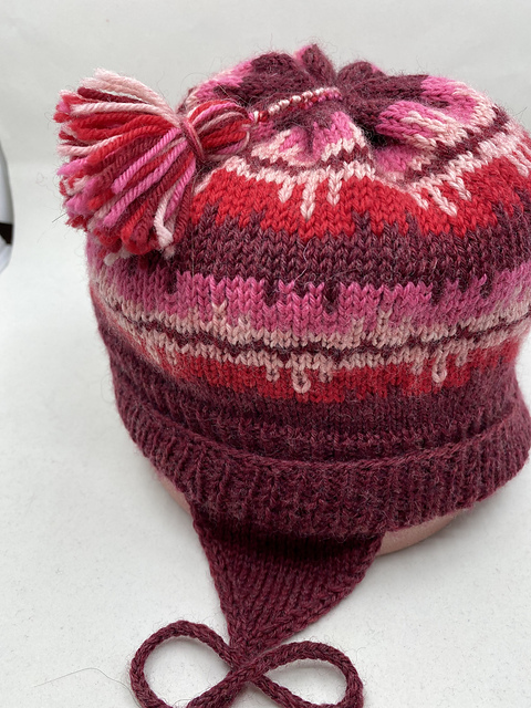 Ravelry: Tuque et mitaine Ava pattern by Atelier Lussa Designs