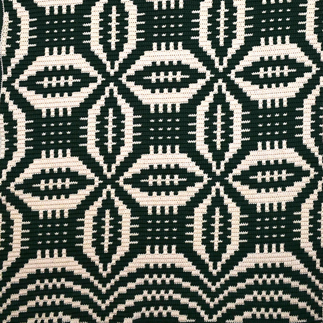 Ravelry: Mosaic Shuttle Dance pattern by Vita Mašalienė