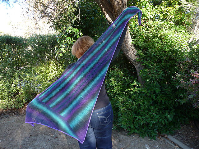 Ravelry: Right Angle pattern by Siew Clark