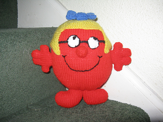 Ravelry: Little Miss Contrary pattern by Alan Dart