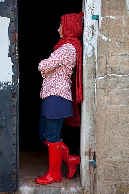 Ravelry: # 126 Hooded Scarf pattern by Leslie Scanlon