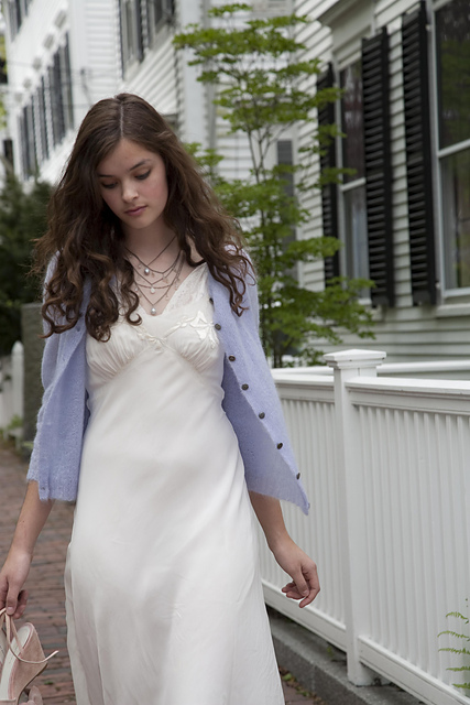 Ravelry: # 119 Evening Cardigan pattern by Leslie Scanlon