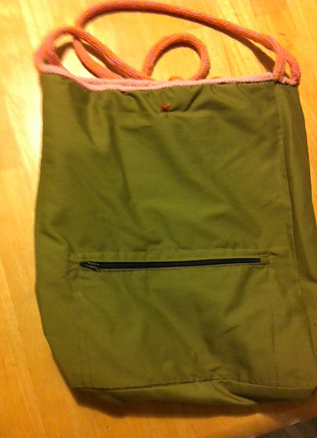 Ravelry: madamknitsalot's Sipalu Bag