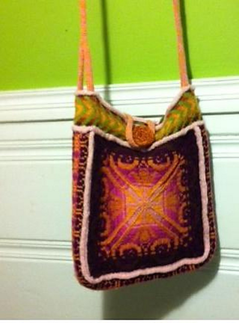 Ravelry: madamknitsalot's Sipalu Bag