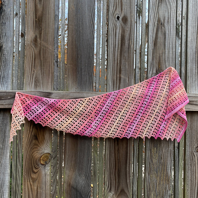 Ravelry: madcaphijinks' Flora Shawl