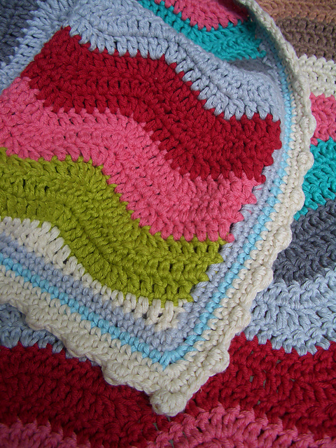 Ravelry: madiel's ripple blanket