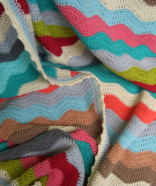 Ravelry: madiel's ripple blanket