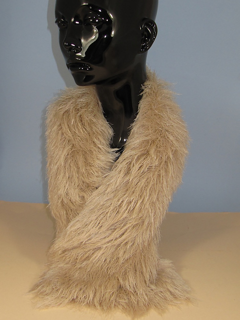 Ravelry: Faux Fun Fur Stole pattern by Christine Grant