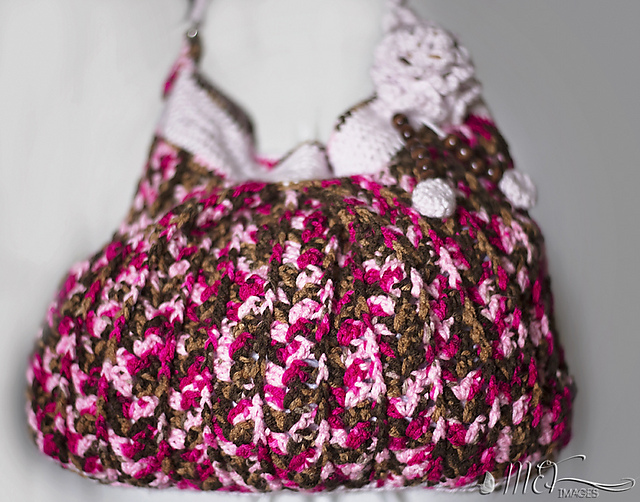 Ravelry: Antique Chic Purse pattern by Amber Schaaf