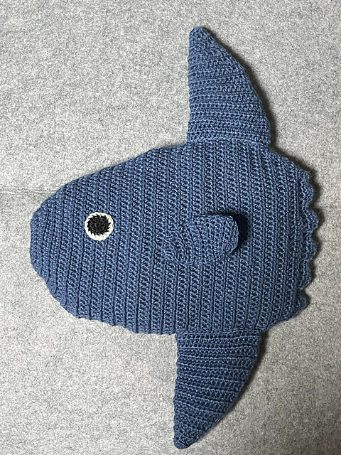 Ravelry: Sea Creatures Sunfish (mola mola) pattern by Maggie Cat