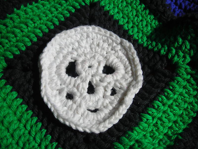 Ravelry: Skull Shape pattern by Sandi Marshall