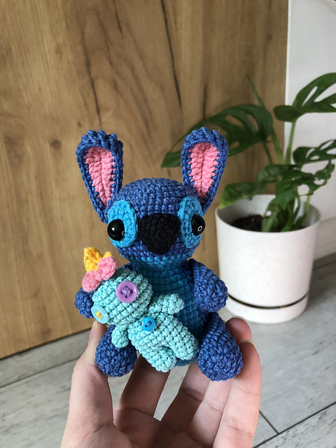 Ravelry: Stitch and Scrump pattern by Yaroslava Sherstiuk