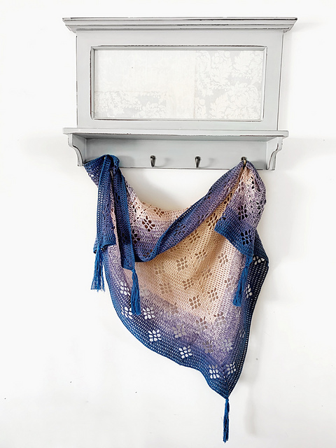 Ravelry: Dainty pattern by Mel Harrison