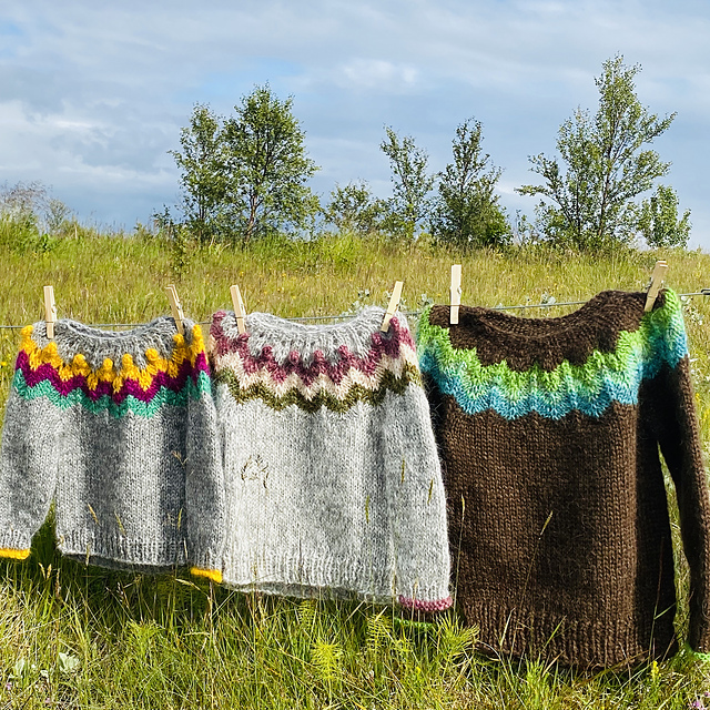 Ravelry: Nellý - mini Villanelle pattern by Maja Siska