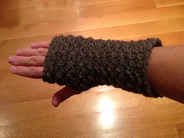 Ravelry: Wool Waulking Mitts pattern by Jennifer Jackson