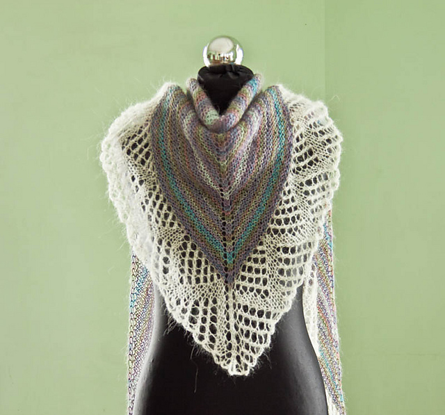 Ravelry: A Piece of Cake Shawl pattern by Magdalena Roslaniec