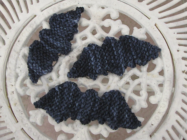Ravelry: Bat pattern by Linda Dawkins