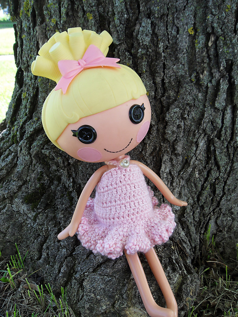 Ravelry: Summer Ruffle LaLa Loopsy Dress pattern by Manda Proell
