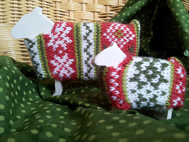 Ravelry: Christmas Sheep pattern by Manfield Crafts