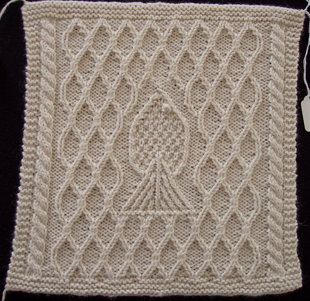 Ravelry: Fish Square pattern by Janet Martin