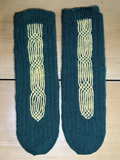 Ravelry: Weaving Spider pattern by Mojca Čepič