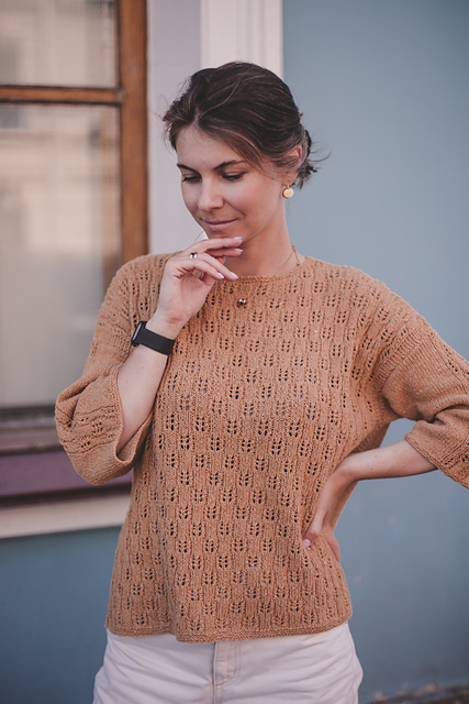 Ravelry: Desert Rose Tunic pattern by Hollywool store