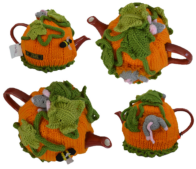 Ravelry: Pumpkin Field Mouse tea Cosy pattern by Marcelline Simonotti