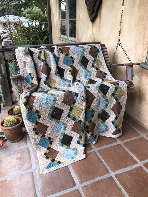 Ravelry: High Rise pattern by Margaret Holzmann
