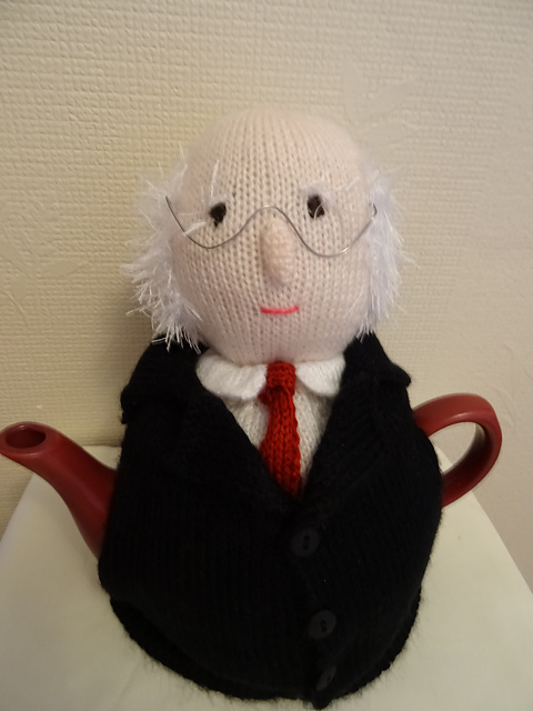 Ravelry: Michael D Tea Cosy pattern by Margaret Tobin