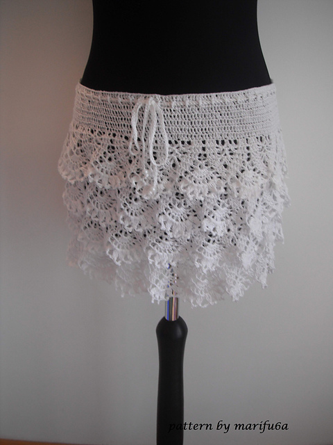 Ravelry: ruffle skirt pattern by marifu6a